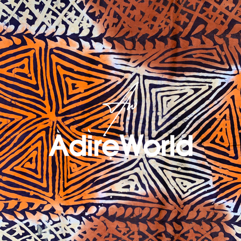 Continuous Triangle Print - Adireworld